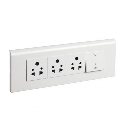 Legrand Arteor White Set Of 3 Multistandard Socket + Switch Pre-Wired ...